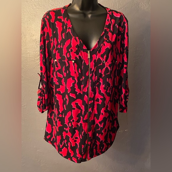 Ellen Tracy | Tops | Ellen Tracy Blouse | Poshmark